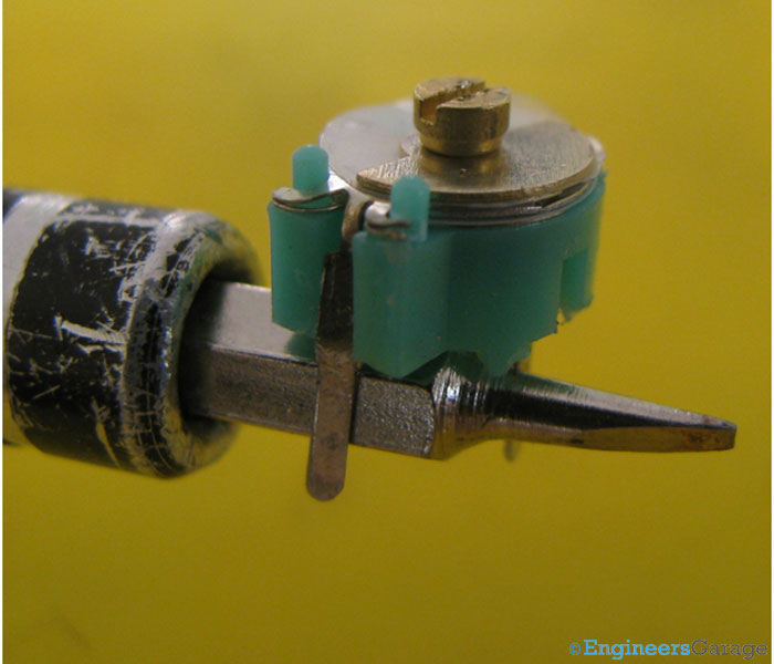 Insight - How Trimmer Capacitor works