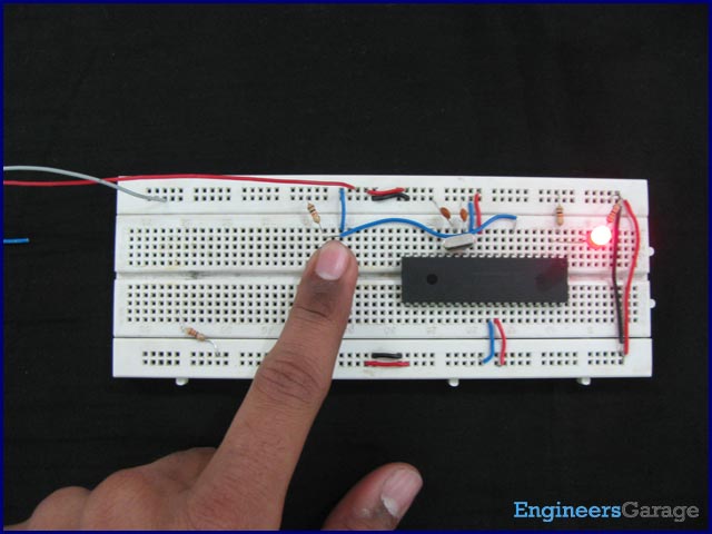 How to take input with PIC18F4550 Microcontroller- (Part 2/25)