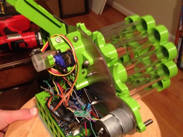 3D Printed Arduino Powered Dog Feeder