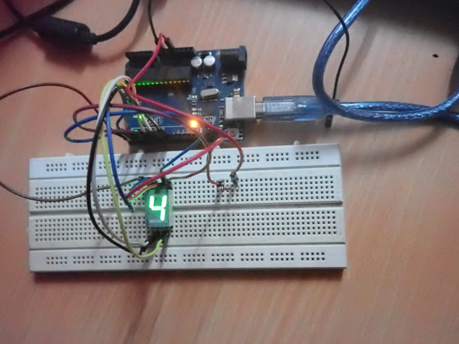 Arduino compatible coding 09: Interfacing SSD with Arduino