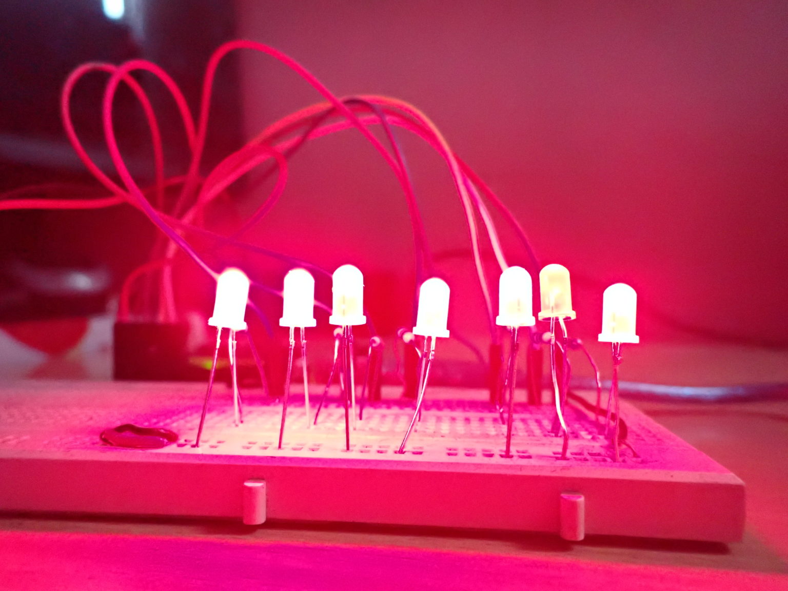 Arduino-based LED chaser with 13 different lighting patterns