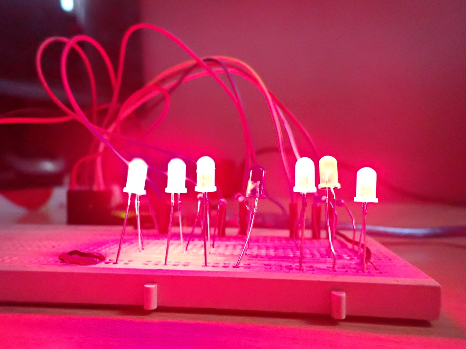 Arduino-based LED chaser with 13 different lighting patterns