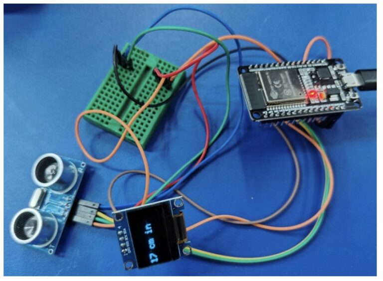 How to design a distance meter using ESP32